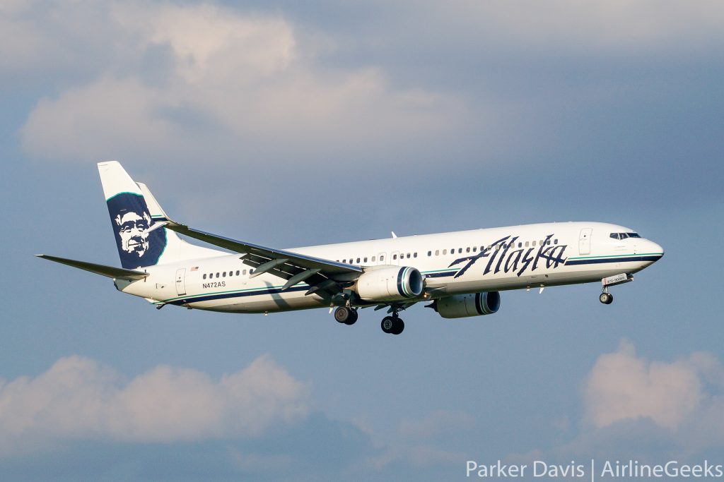 Alaska_DFW_Parker | AirlineGeeks.com