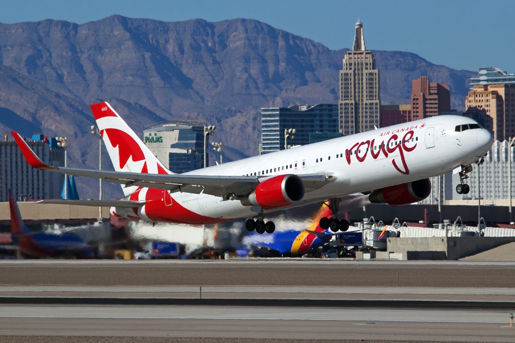 Las Vegas To Break Passenger Record, Nears Maximum Capacity ...
