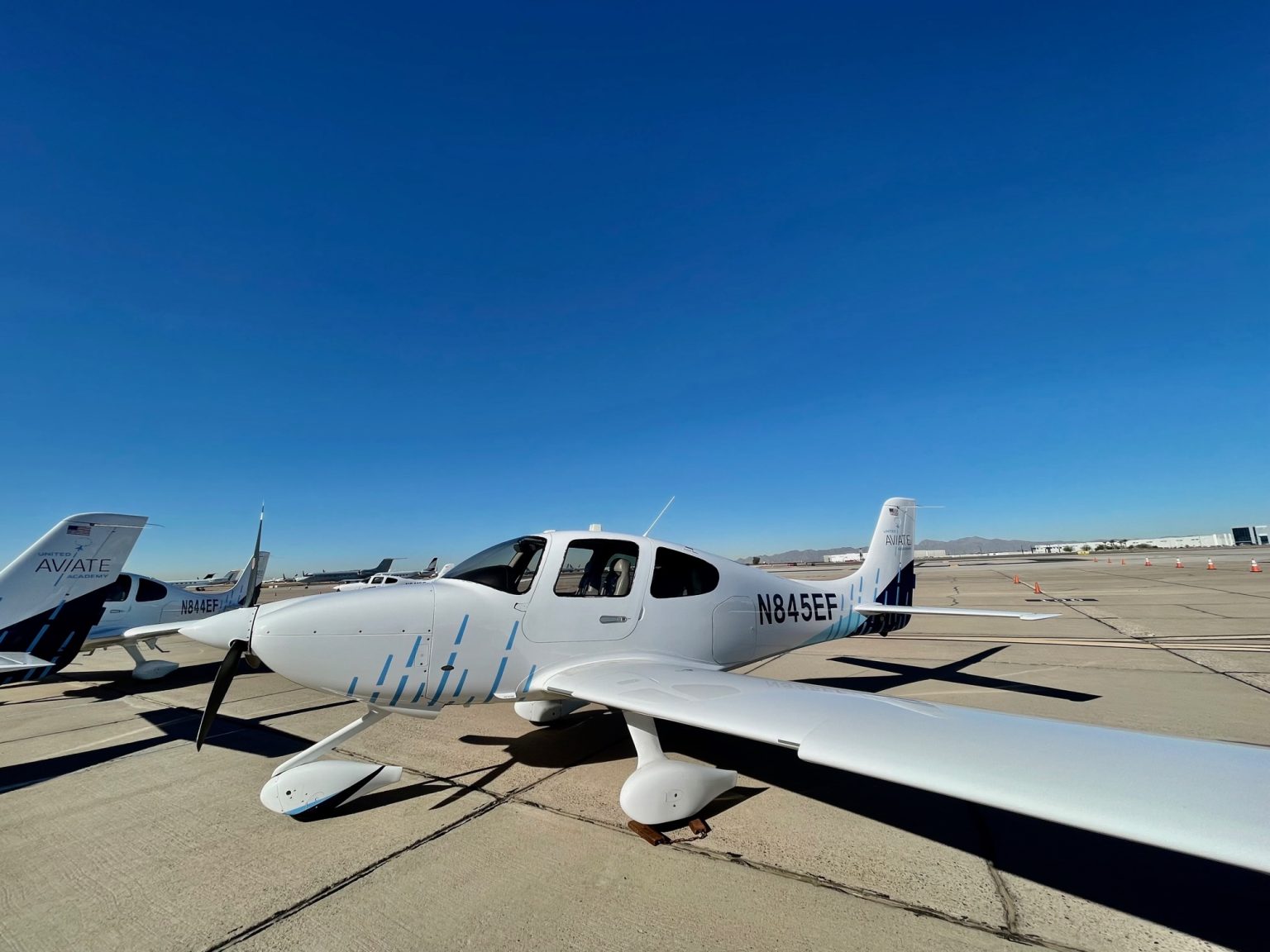 Which Flight Schools Have Airline Partnerships? | AirlineGeeks.com