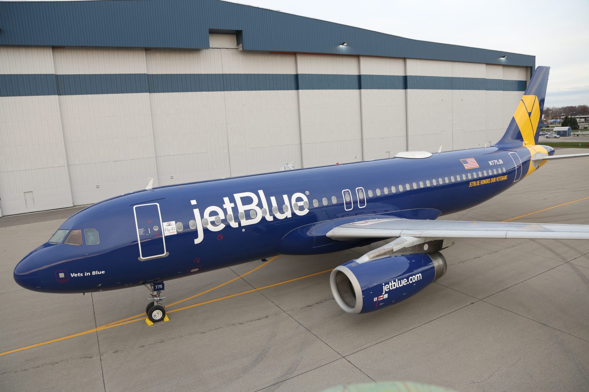 JetBlue Refreshes Special Veterans Livery | AirlineGeeks.com