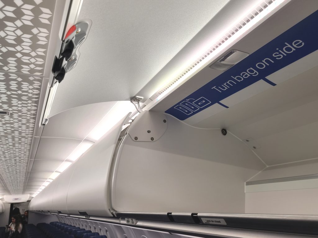 An Inside Look at United’s New A321neo | AirlineGeeks.com