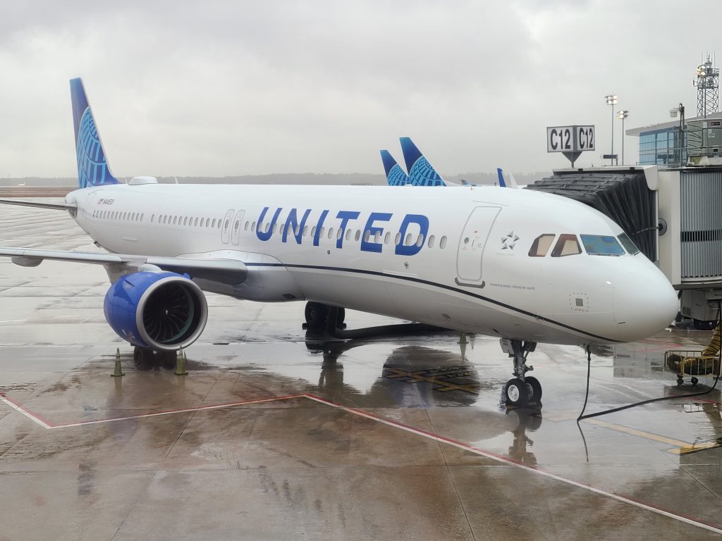 An Inside Look at United’s New A321neo | AirlineGeeks.com