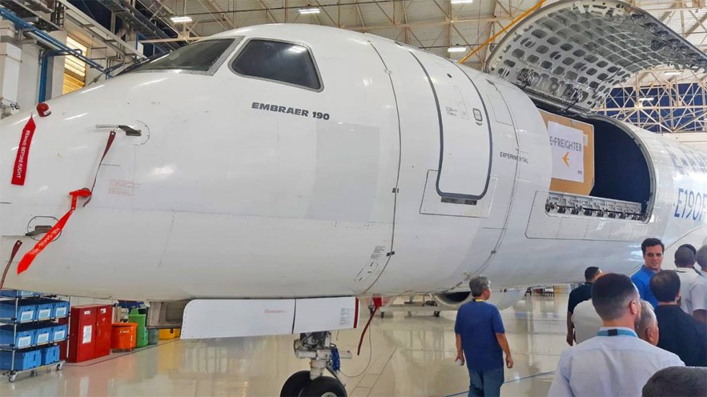 Embraer E190F | AirlineGeeks.com