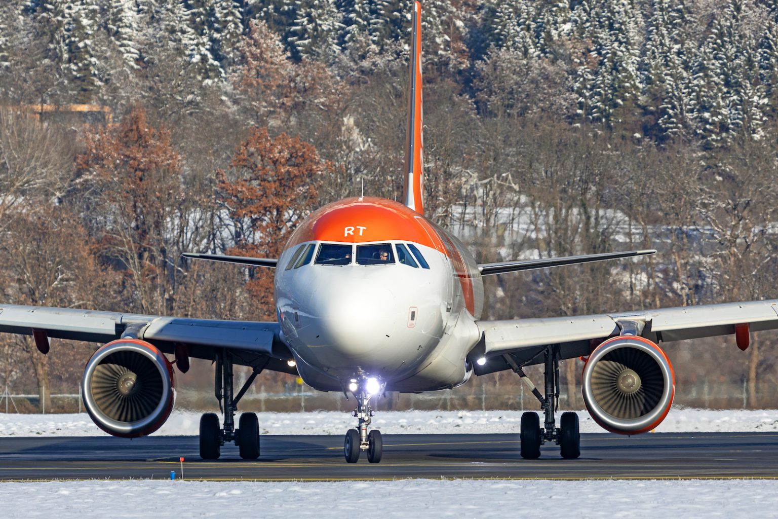 Pilot Swap: easyJet, Virgin Atlantic Launch New Exchange Program ...