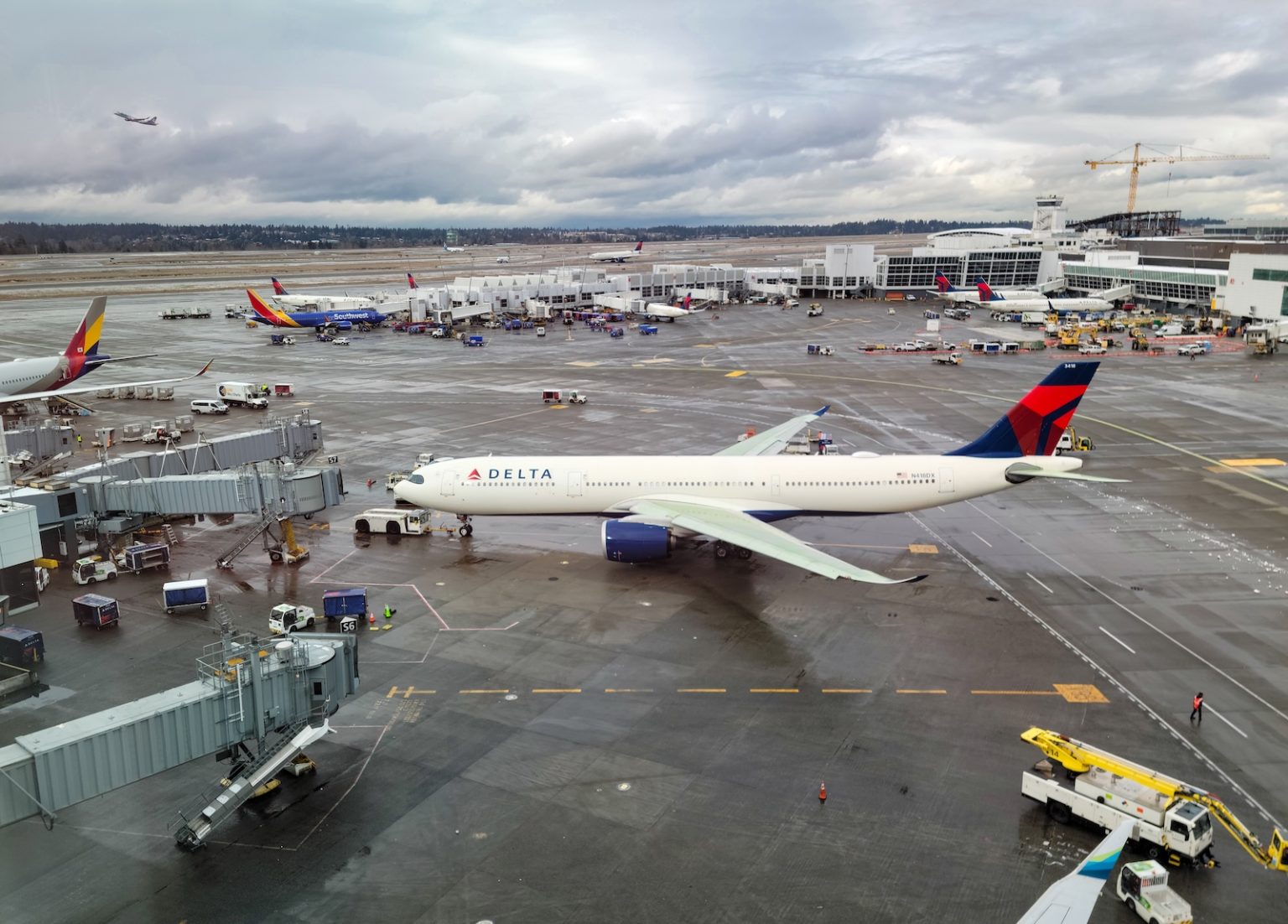 Delta Plans New Long-Haul Routes | AirlineGeeks.com